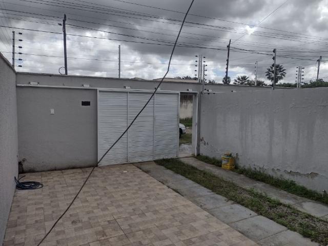 Casa / Sobrado para Venda em Pacatuba/CE Monguba 2 Quartos