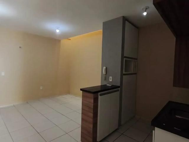 Casa / Sobrado para Venda em Pacatuba/CE Centro 2 Quartos