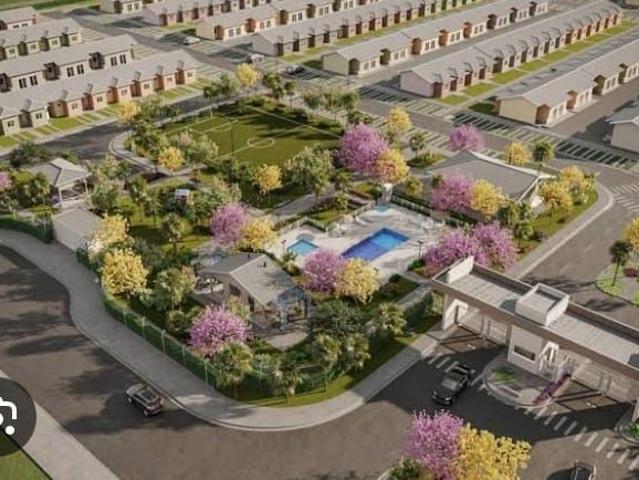 Casa / Sobrado para Venda em Pacatuba/CE Senador Carlos Jereissati 2 Quartos