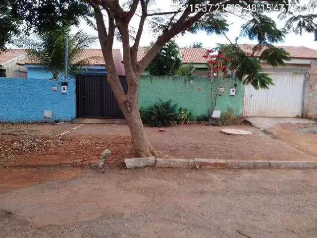 Casa / Sobrado para Venda em Padre Bernardo/GO Centro 2 Quartos