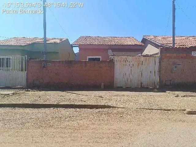 Casa / Sobrado para Venda em Padre Bernardo/GO Centro 2 Quartos