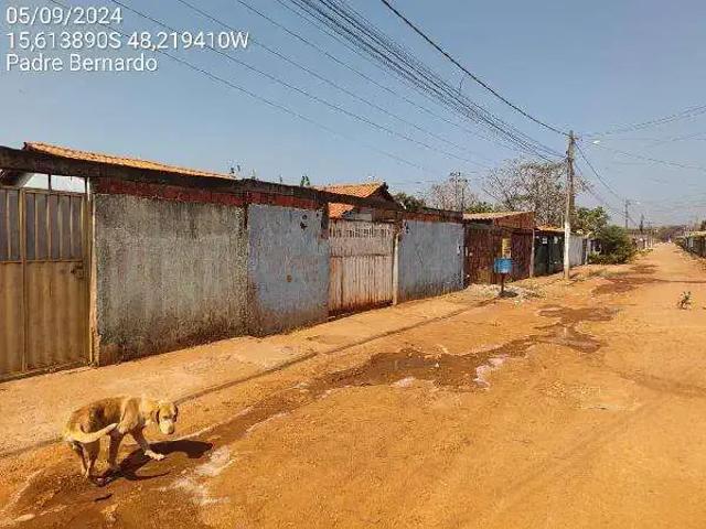 Casa / Sobrado para Venda em Padre Bernardo/GO Centro 2 Quartos