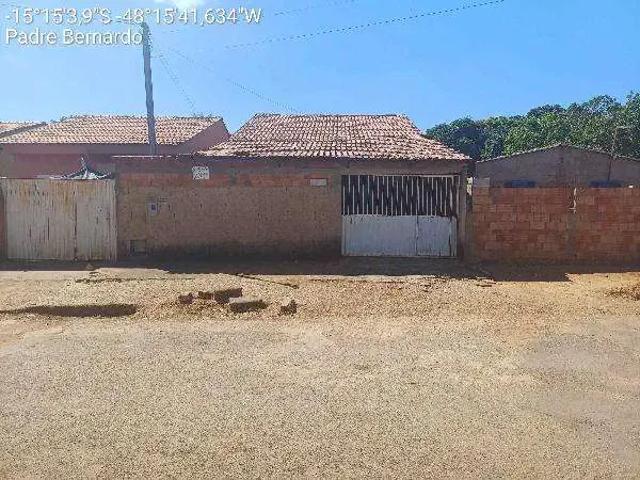 Casa / Sobrado para Venda em Padre Bernardo/GO Vila Divineia 3 Quartos