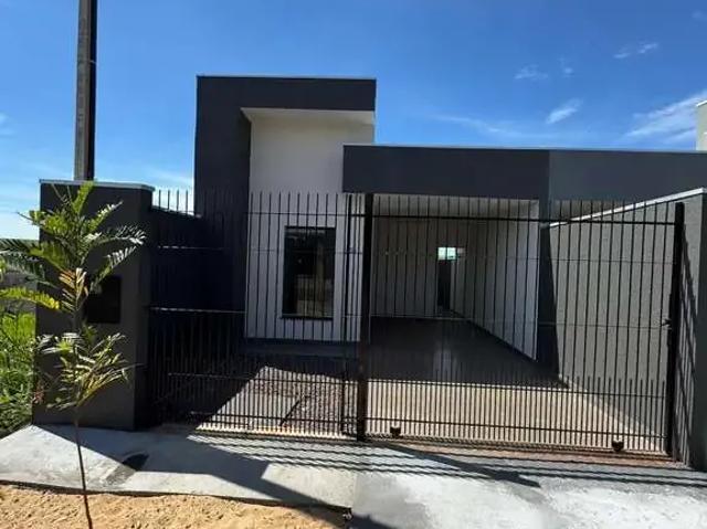Casa / Sobrado para Venda em Paiçandu/PR Centro 2 Quartos
