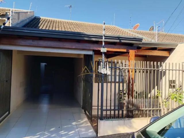 Casa / Sobrado para Venda em Paiçandu/PR Centro 3 Quartos