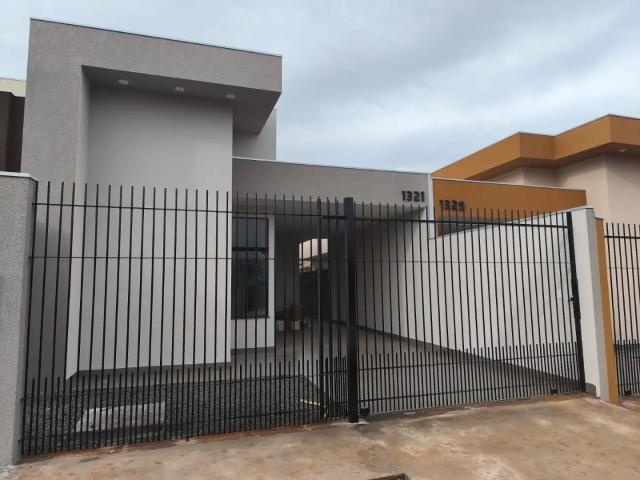 Casa / Sobrado para Venda em Paiçandu/PR Centro 3 Quartos