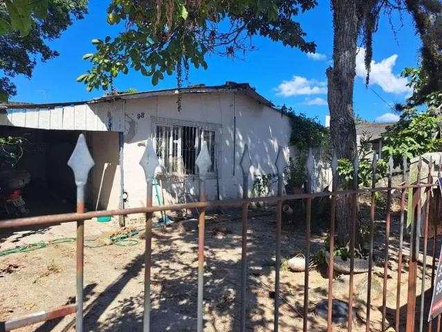 Casa / Sobrado para Venda em Palhoça/SC Caminho Novo 2 Quartos