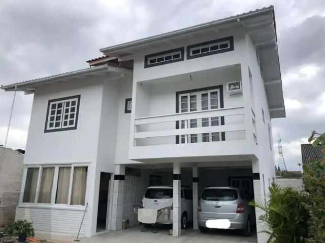 Casa / Sobrado para Venda em Palhoça/SC Caminho Novo 3 Quartos