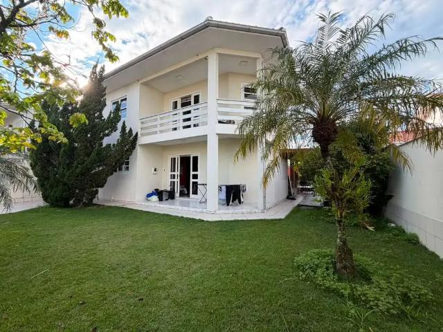 Casa / Sobrado para Venda em Palhoça/SC Centro 3 Quartos