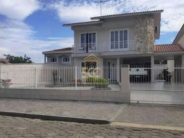 Casa / Sobrado para Venda em Palhoça/SC Centro 3 Quartos