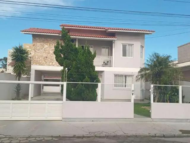 Casa / Sobrado para Venda em Palhoça/SC Centro 3 Quartos