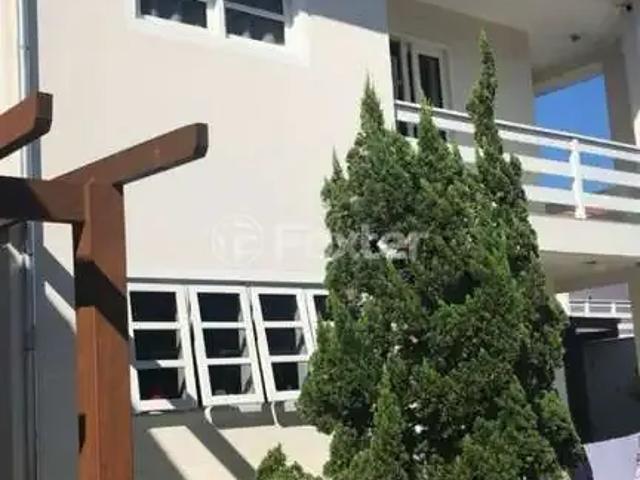 Casa / Sobrado para Venda em Palhoça/SC Centro 3 Quartos