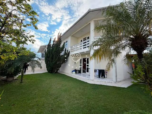 Casa / Sobrado para Venda em Palhoça/SC Centro 3 Quartos