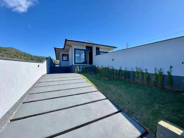 Casa / Sobrado para Venda em Palhoça/SC Alto Aririu 3 Quartos