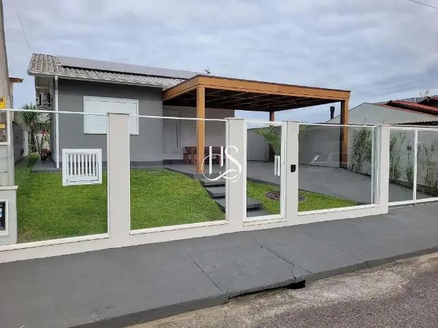 Casa / Sobrado para Venda em Palhoça/SC Aririu 2 Quartos