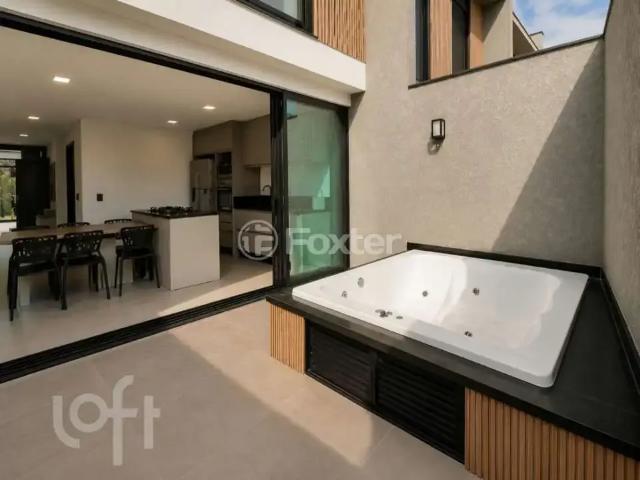 Casa / Sobrado para Venda em Palhoça/SC Balneário Ponta do Papagaio Ens Brito 3 Quartos