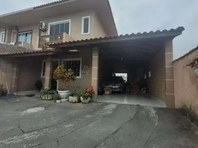 Casa / Sobrado para Venda em Palhoça/SC Barra do Aririú 2 Quartos