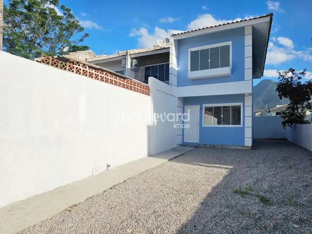 Casa / Sobrado para Venda em Palhoça/SC Barra do Aririú 2 Quartos