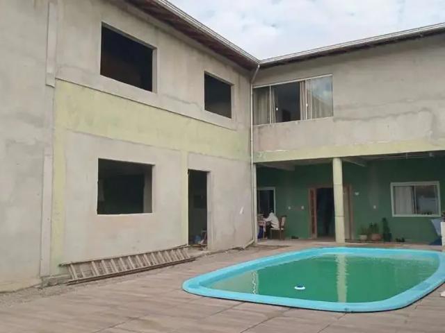 Casa / Sobrado para Venda em Palhoça/SC Barra do Aririú 2 Quartos