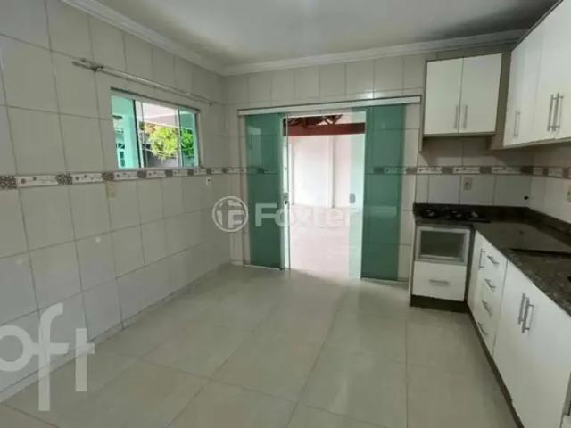 Casa / Sobrado para Venda em Palhoça/SC Barra do Aririú 2 Quartos