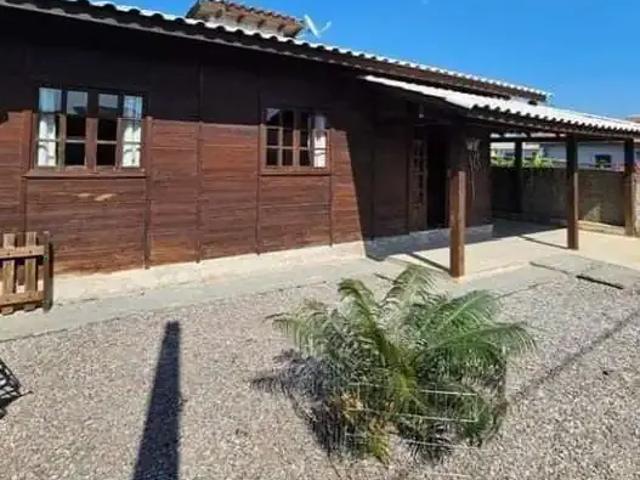Casa / Sobrado para Venda em Palhoça/SC Barra do Aririú 3 Quartos