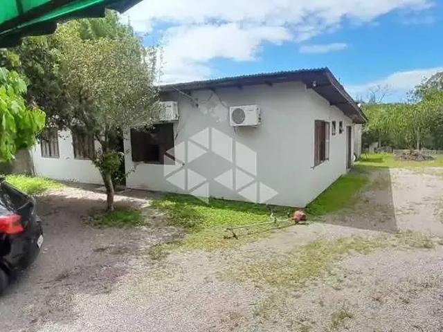 Casa / Sobrado para Venda em Palhoça/SC Barra do Aririú 3 Quartos