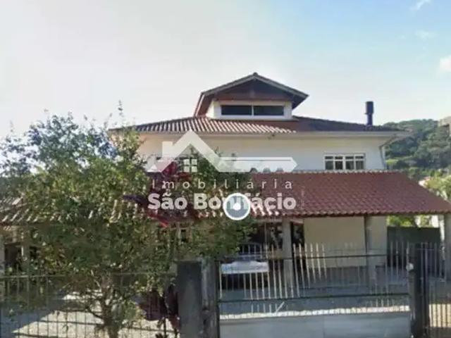 Casa / Sobrado para Venda em Palhoça/SC Barra do Aririú 6 Quartos
