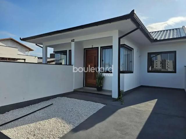 Casa / Sobrado para Venda em Palhoça/SC Bela Vista 2 Quartos