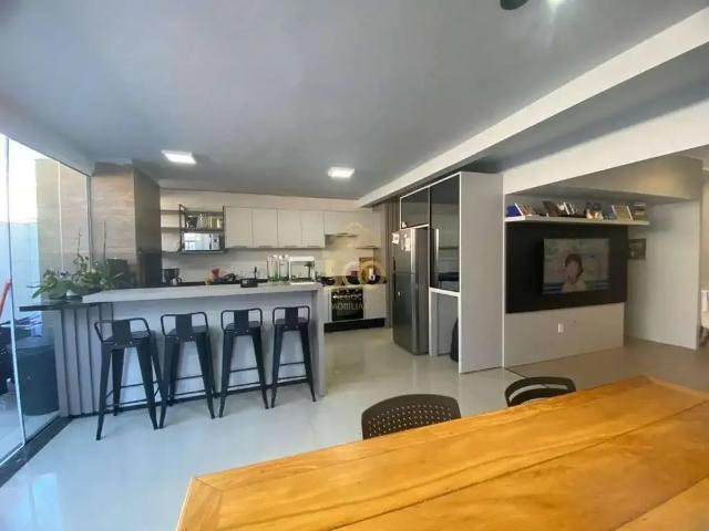 Casa / Sobrado para Venda em Palhoça/SC Bela Vista 2 Quartos