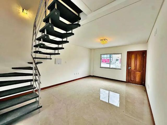 Casa / Sobrado para Venda em Palhoça/SC Bela Vista 2 Quartos