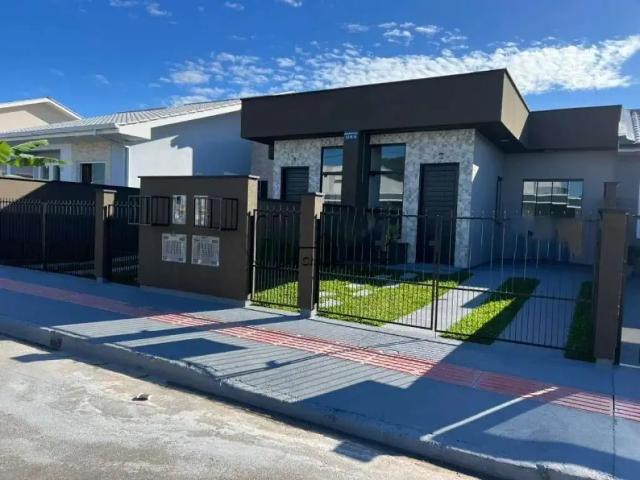 Casa / Sobrado para Venda em Palhoça/SC Bela Vista 2 Quartos