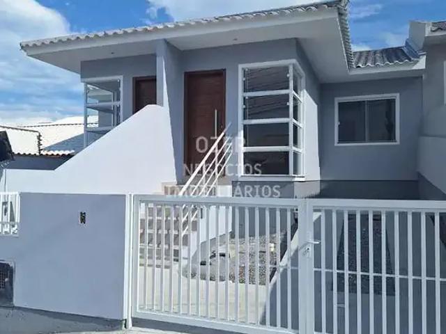 Casa / Sobrado para Venda em Palhoça/SC Bela Vista 2 Quartos
