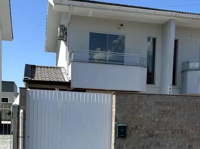 Casa / Sobrado para Venda em Palhoça/SC Bela Vista 2 Quartos
