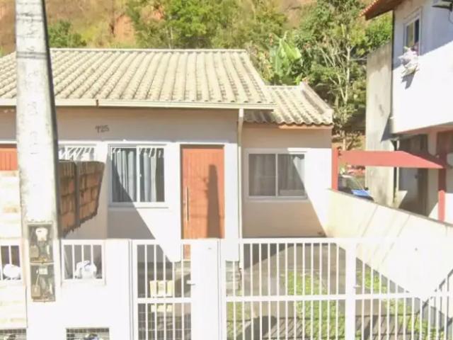 Casa / Sobrado para Venda em Palhoça/SC Bela Vista 2 Quartos
