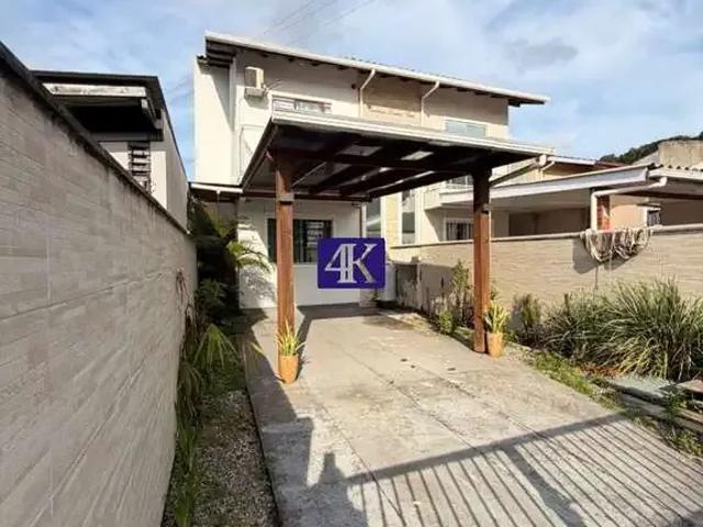 Casa / Sobrado para Venda em Palhoça/SC Bela Vista 2 Quartos