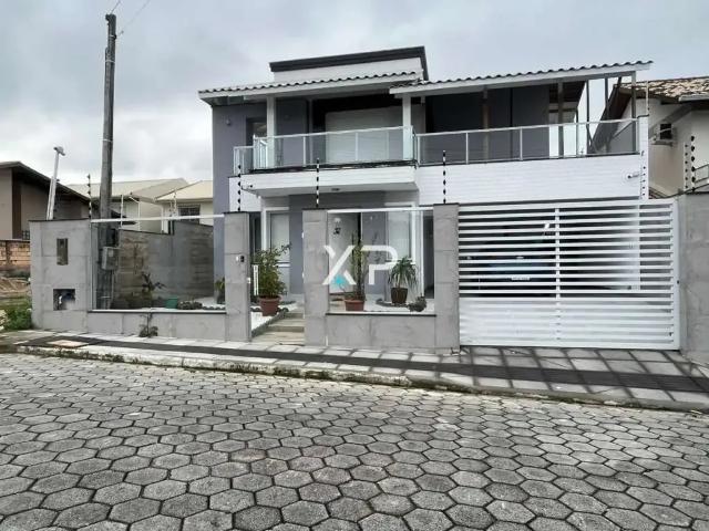 Casa / Sobrado para Venda em Palhoça/SC Bela Vista 2 Quartos