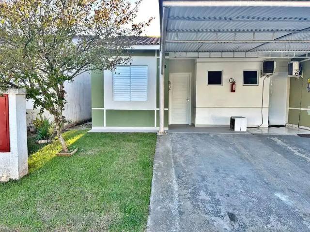 Casa / Sobrado para Venda em Palhoça/SC Bela Vista 2 Quartos