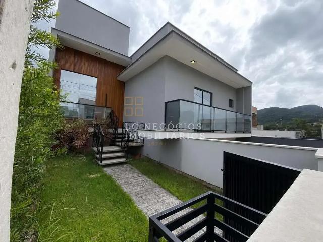Casa / Sobrado para Venda em Palhoça/SC Bela Vista 3 Quartos