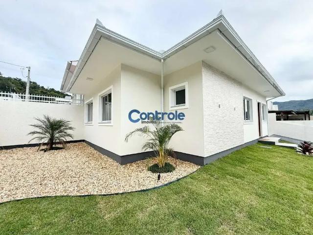 Casa / Sobrado para Venda em Palhoça/SC Bela Vista 3 Quartos