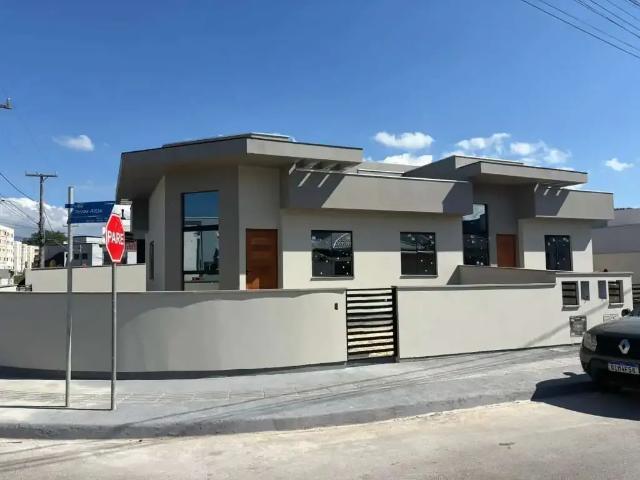 Casa / Sobrado para Venda em Palhoça/SC Bela Vista 3 Quartos