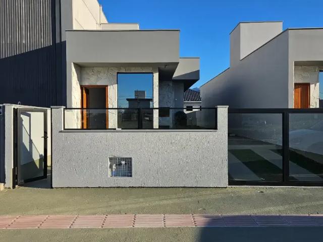 Casa / Sobrado para Venda em Palhoça/SC Guarda do Cubatão 3 Quartos