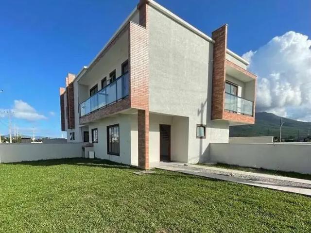 Casa / Sobrado para Venda em Palhoça/SC Guarda do Cubatão 2 Quartos