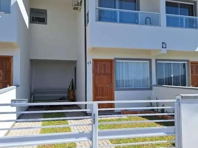 Casa / Sobrado para Venda em Palhoça/SC Guarda do Cubatão 2 Quartos