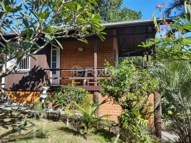 Casa / Sobrado para Venda em Palhoça/SC Guarda do Embaú Ens Brito 2 Quartos