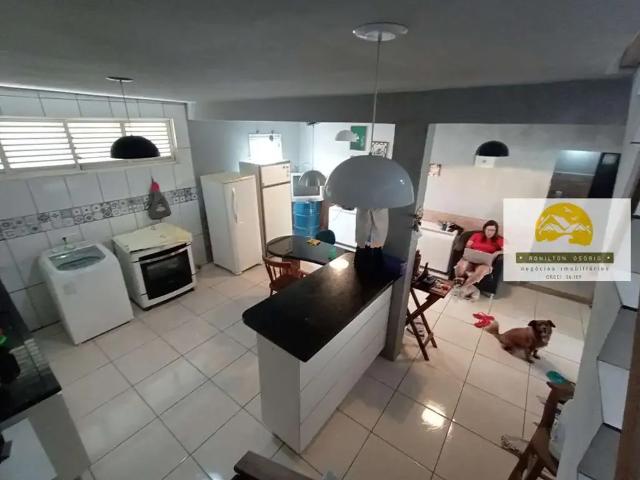 Casa / Sobrado para Venda em Palhoça/SC Enseada de Brito 4 Quartos
