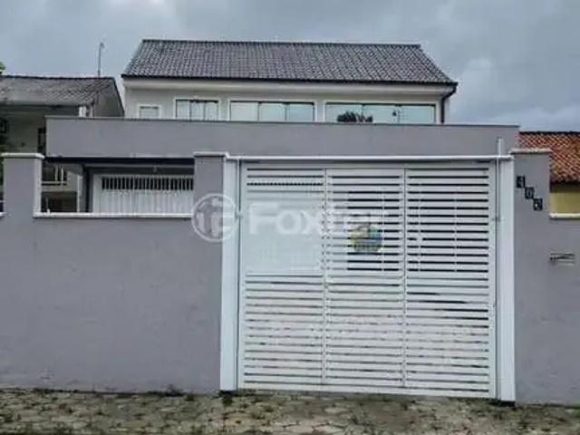 Casa / Sobrado para Venda em Palhoça/SC Enseada de Brito 4 Quartos