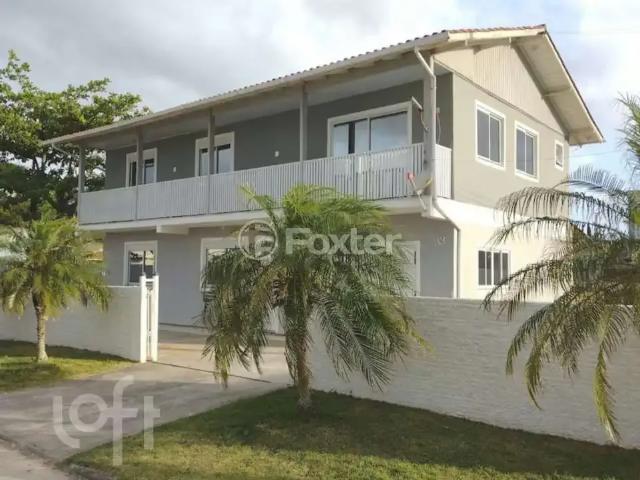 Casa / Sobrado para Venda em Palhoça/SC Enseada de Brito 5 Quartos