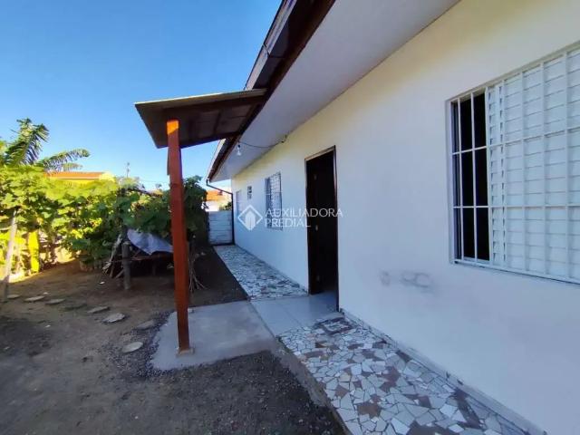 Casa / Sobrado para Venda em Palhoça/SC Enseada de Brito 1 Quartos