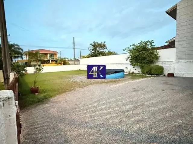 Casa / Sobrado para Venda em Palhoça/SC Enseada de Brito 2 Quartos
