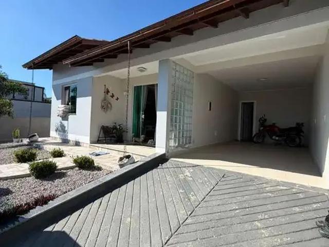 Casa / Sobrado para Venda em Palhoça/SC Enseada de Brito 2 Quartos